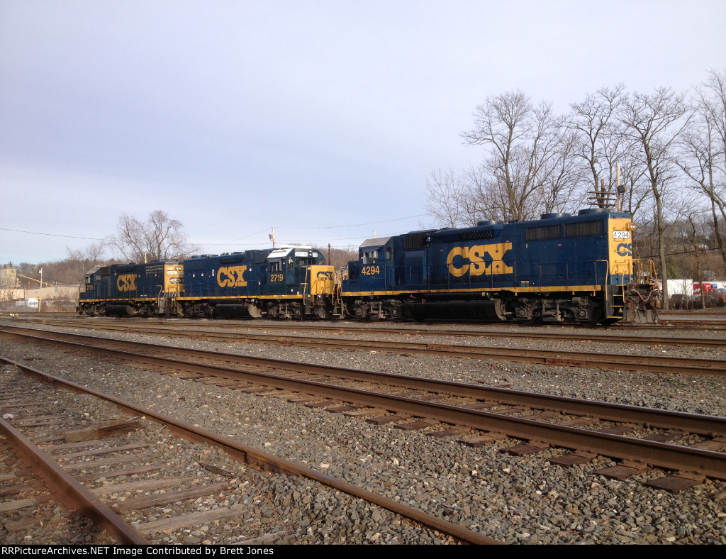 CSX 2731 , 2719 , 4294